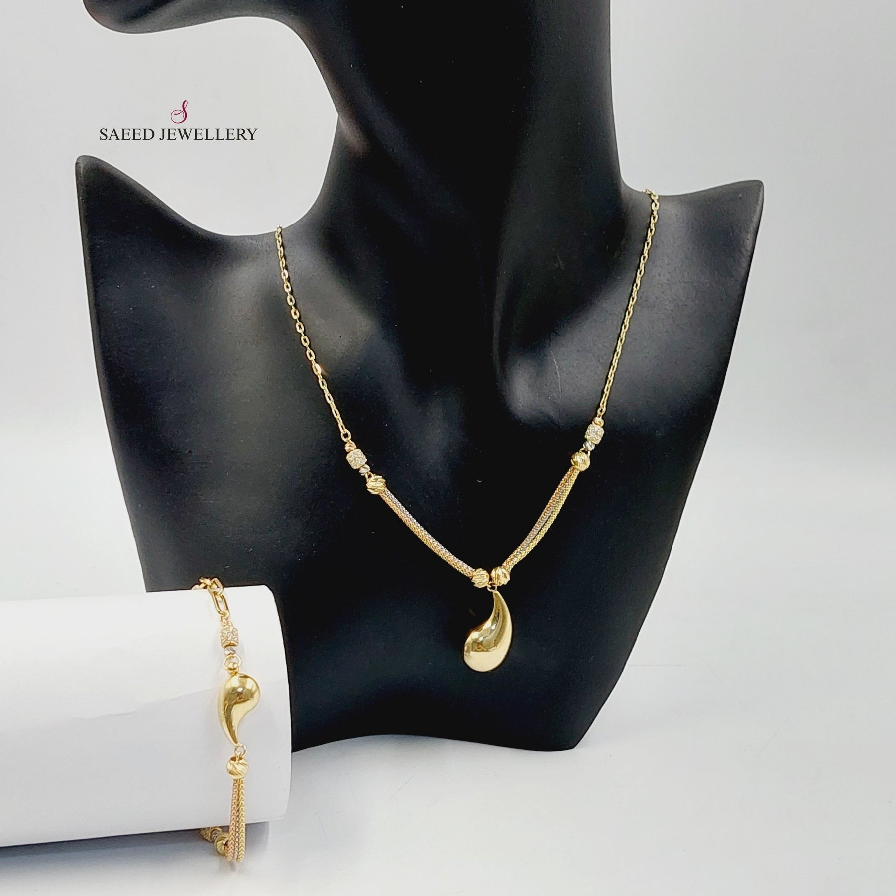 How to Store 18k Gold Jewelry to Prevent Tarnish and Damage – Saeed Jewelry