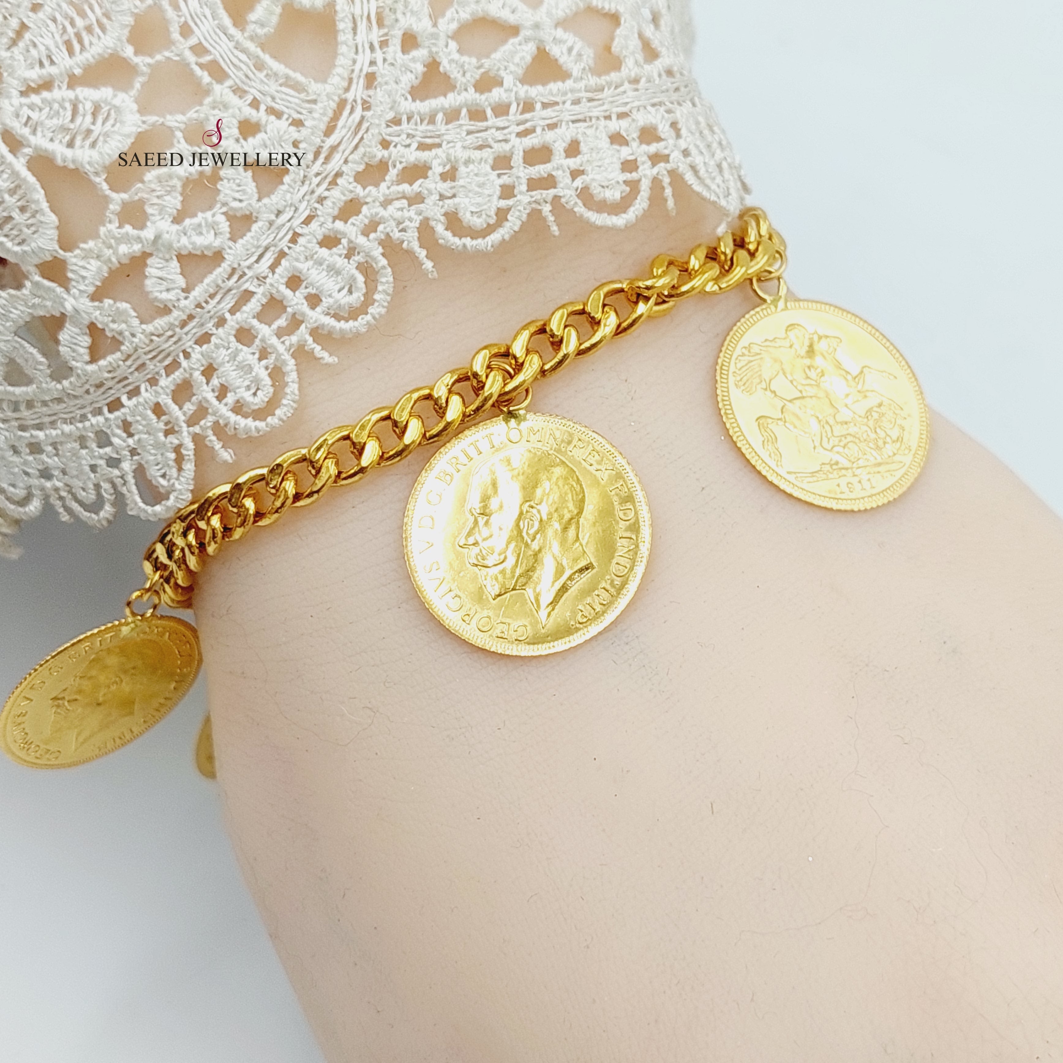 Stylish Bracelets for Women | Shop Gold Bracelets at Saeed Jewelry