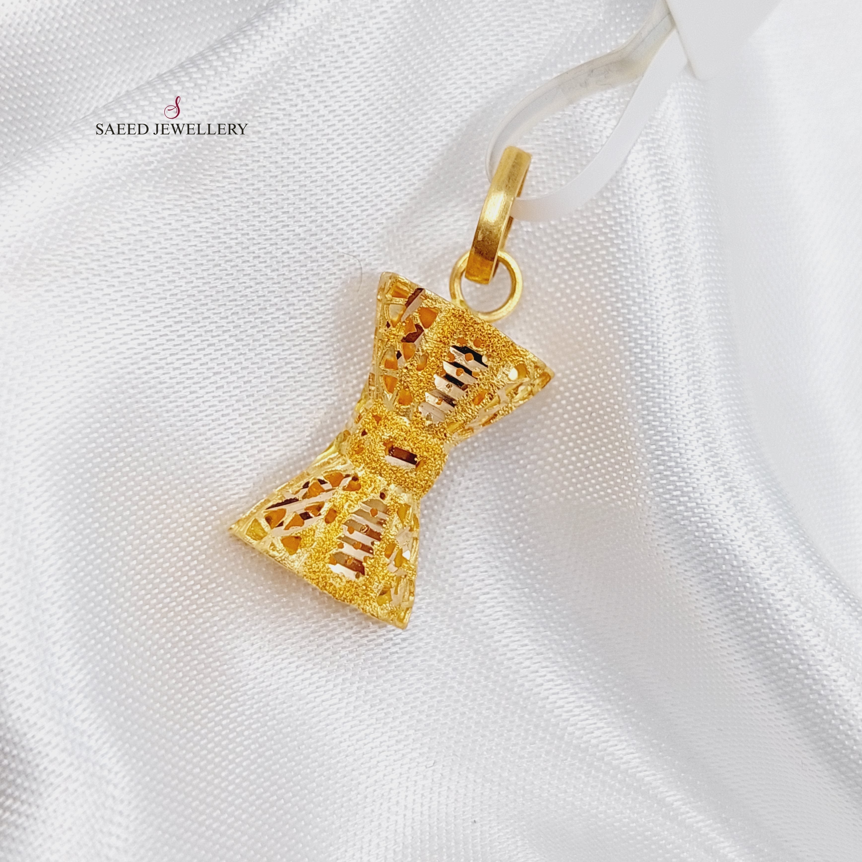 21K Kuwaiti Pendant – Saeed Jewelry