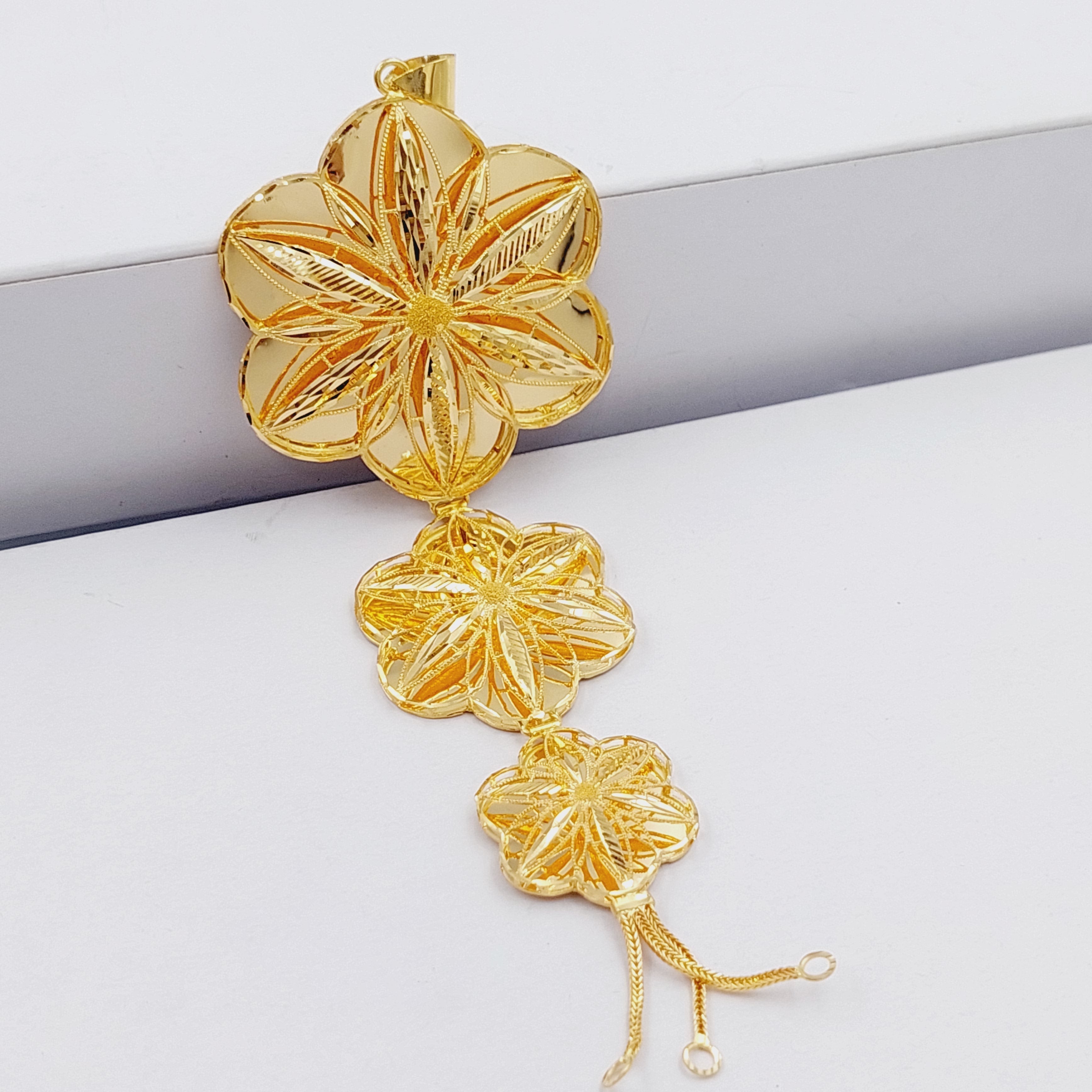 21K Long Kuwaiti Pendant – Saeed Jewelry